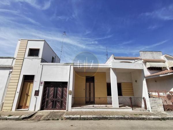 Appartamento in vendita a Corigliano D'Otranto