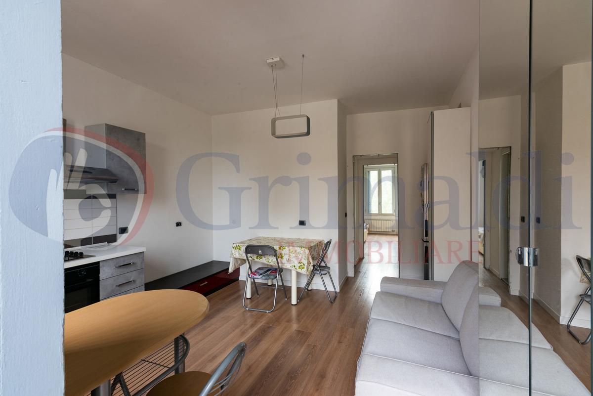 Bilocale in Via Novara 4, Milano