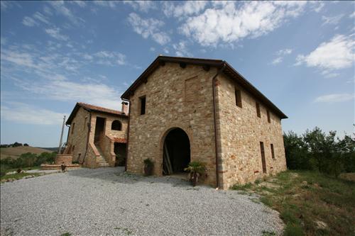 Casale in vendita a Asciano