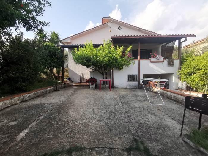 Casa indipendente in vendita a Piedimonte San Germano