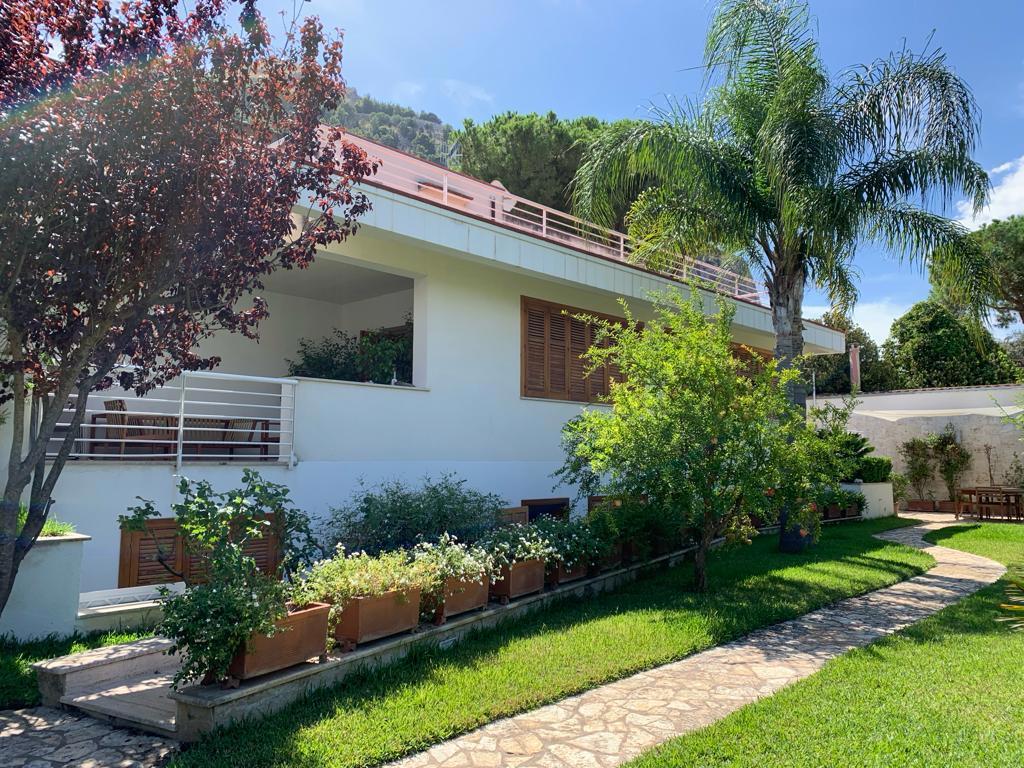 Appartamento in affitto a Palermo