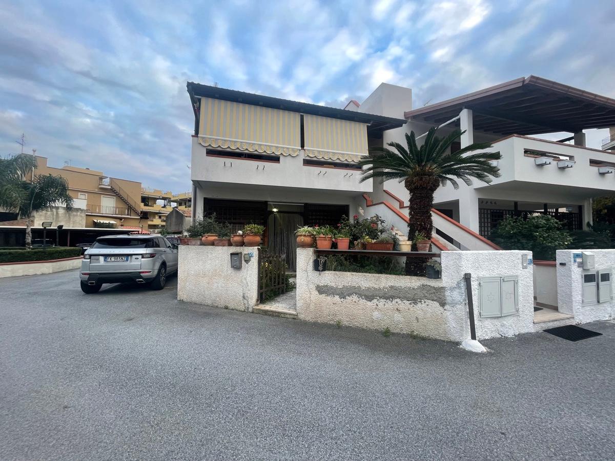 Appartamento in vendita a Rometta