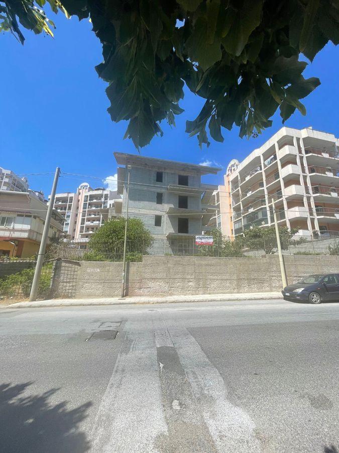 Palazzo in vendita a Messina
