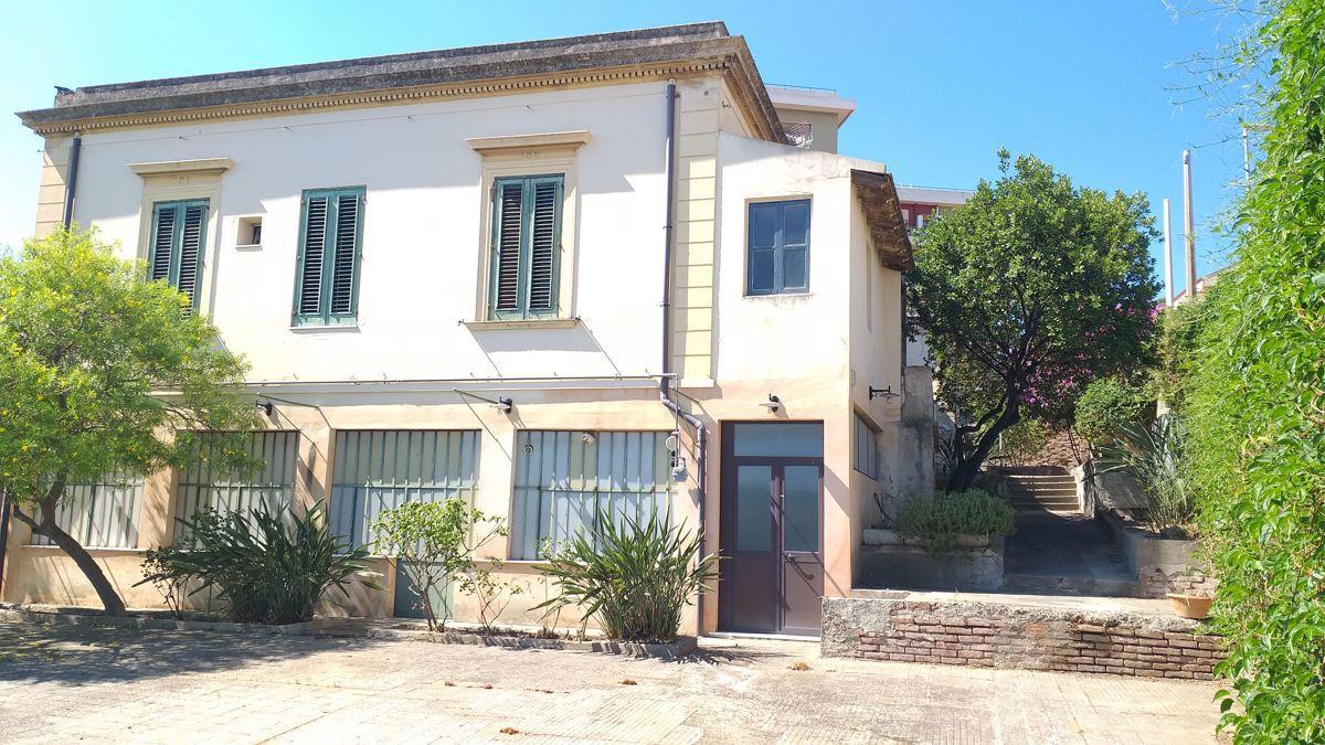 Monolocale in Via R.Margherita 27, Messina