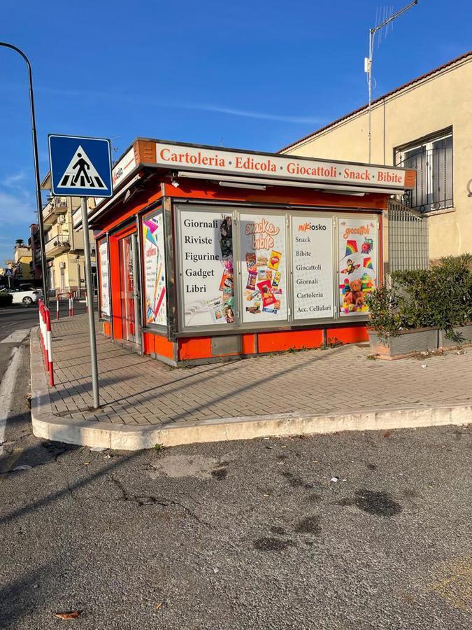 Esercizio commerciale in vendita a Aprilia