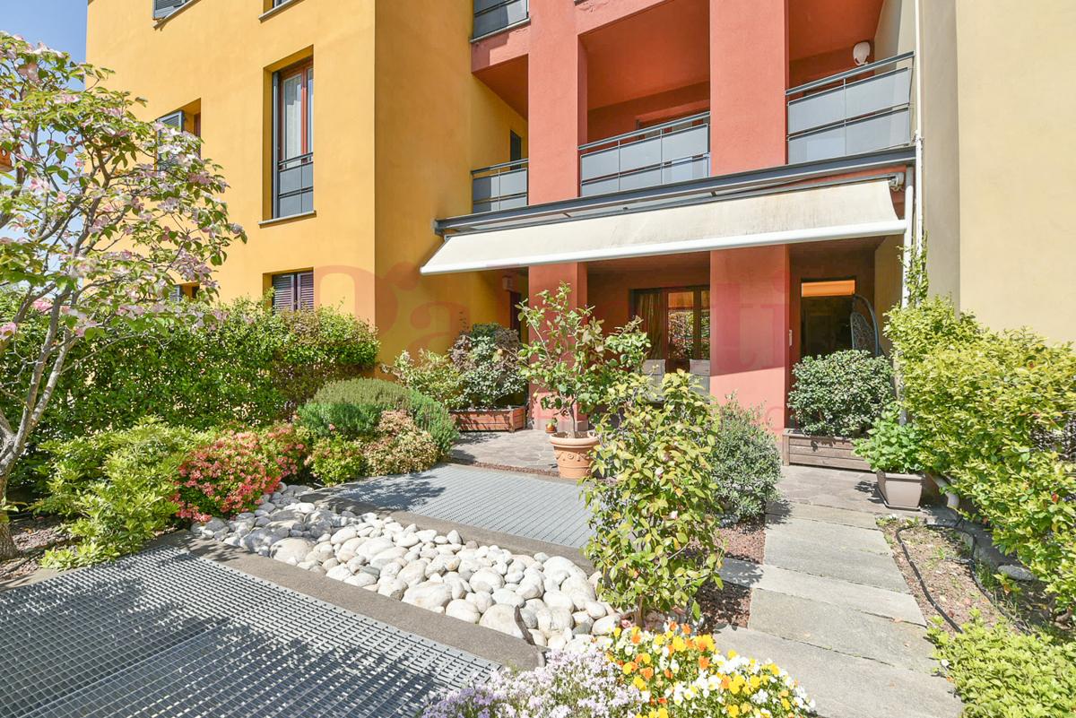 Appartamento in vendita a Mariano Comense