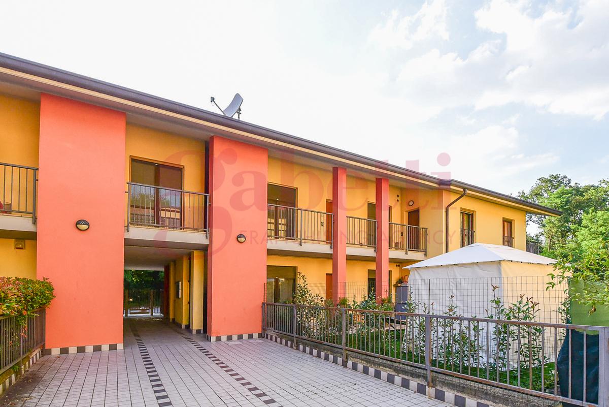 Appartamento in vendita a Cantu'