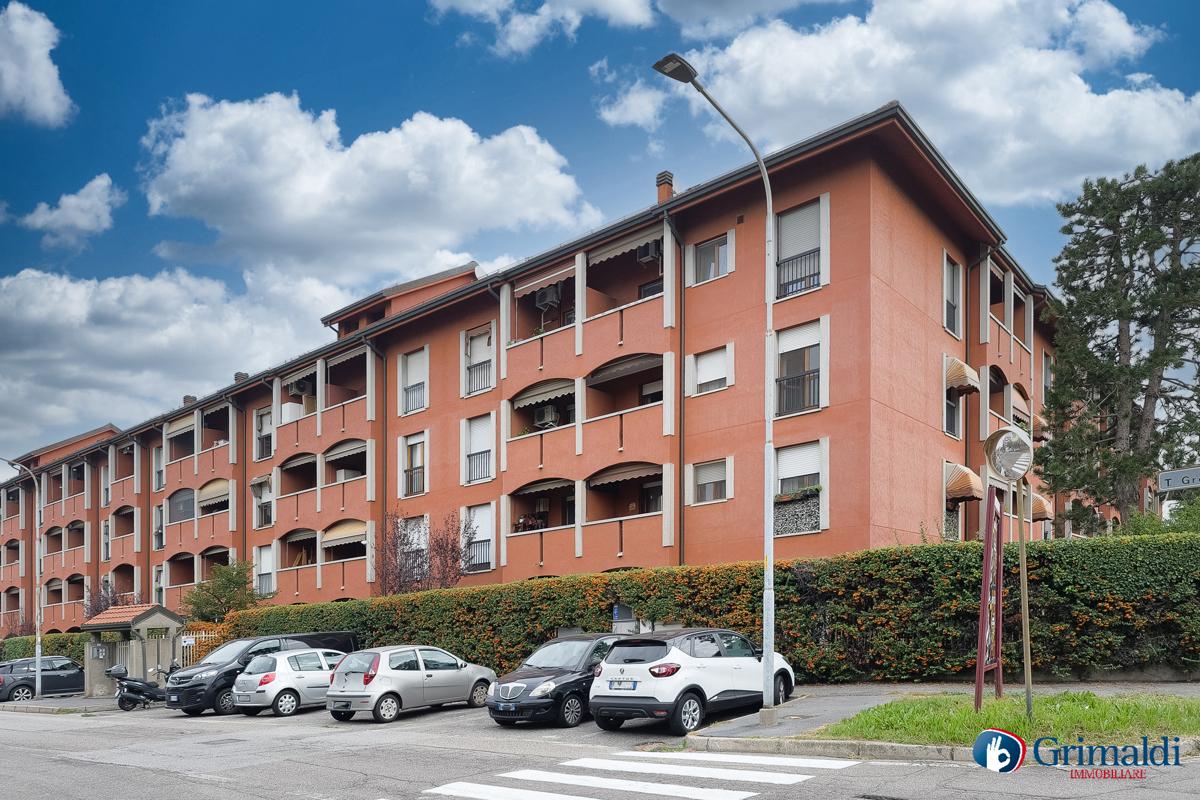 Appartamento in vendita a Rho