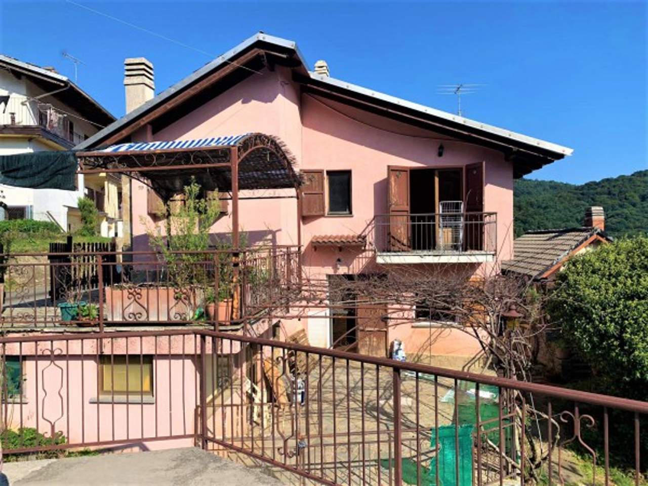 Villa in vendita a Giaveno