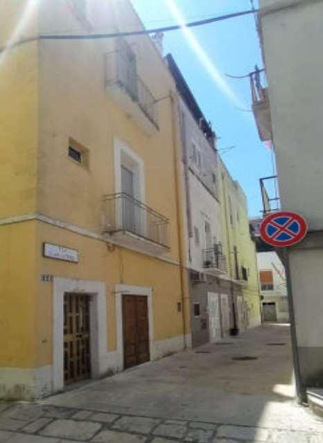 Casa indipendente in vendita a Gioia Del Colle