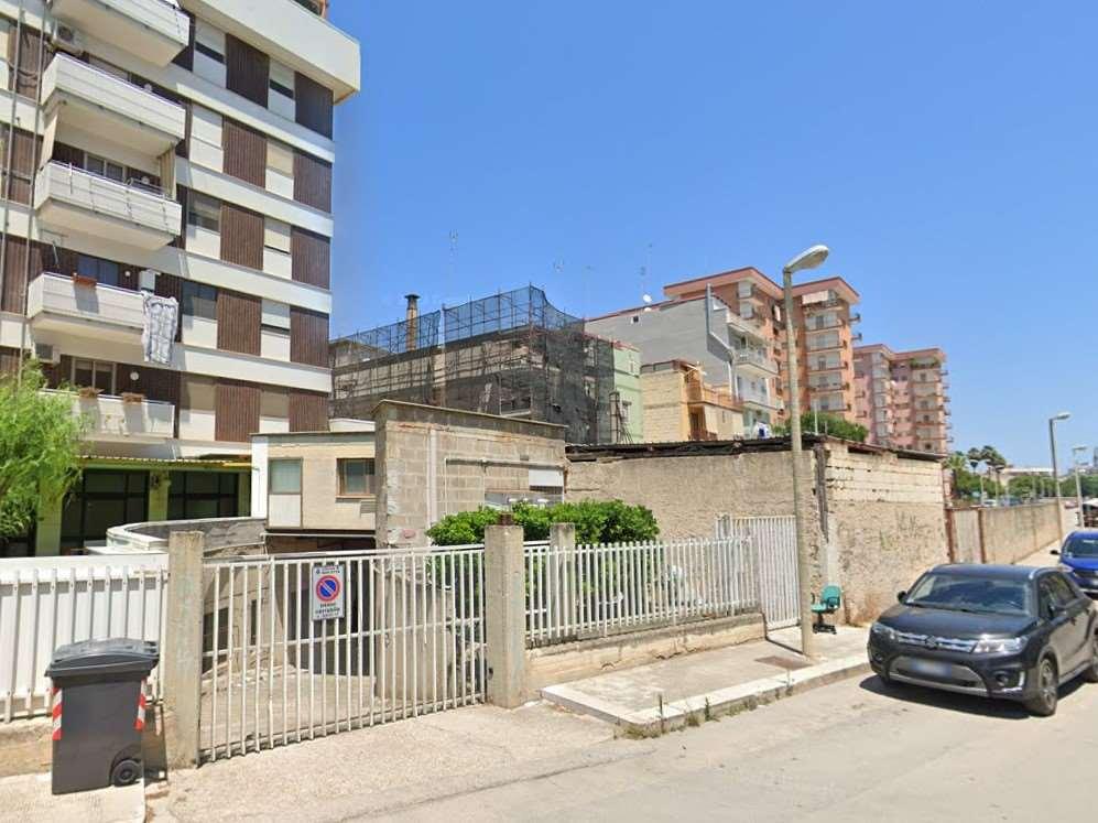 Garage - Posto auto in vendita a Barletta