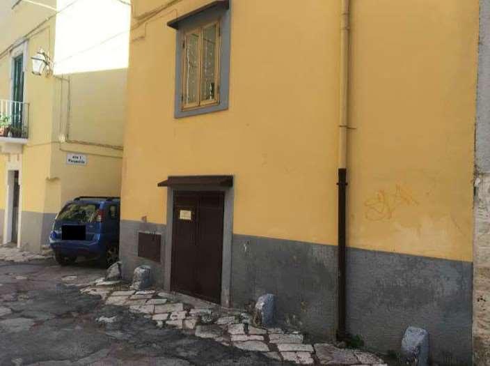 Appartamento in vendita a Acquaviva Delle Fonti