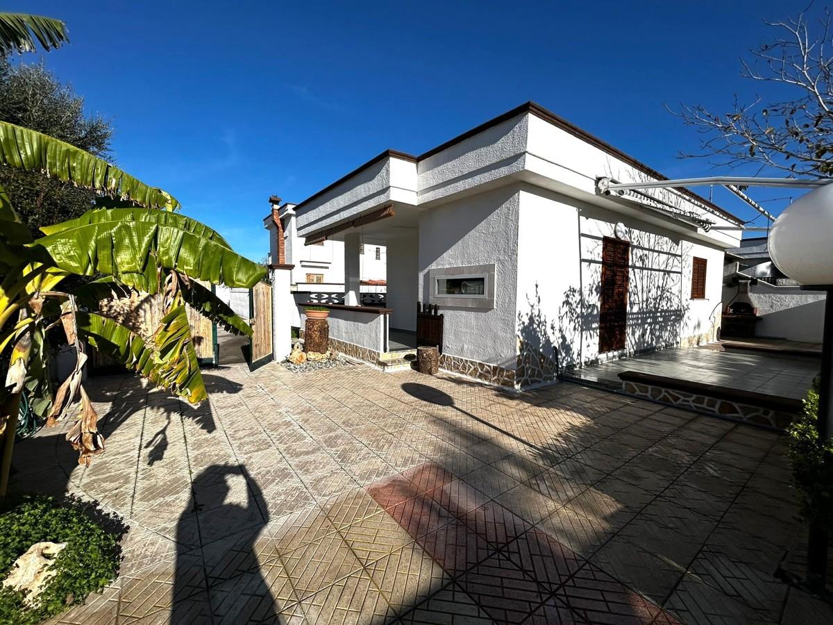 Villa in vendita a Leporano
