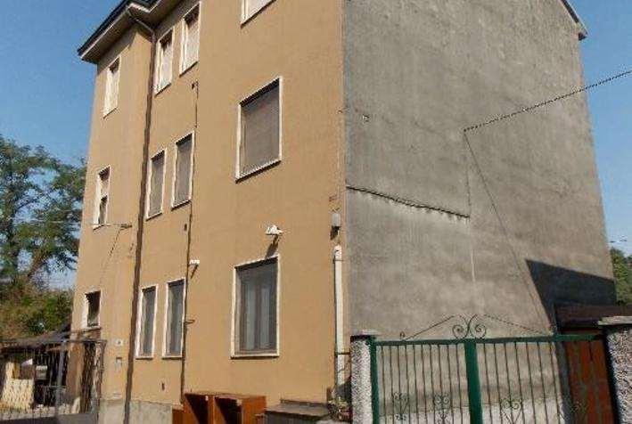 Appartamento in vendita a Locate Di Triulzi