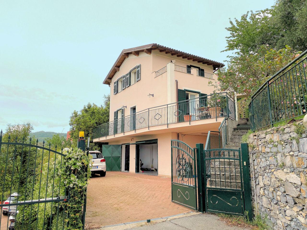 Casa indipendente in vendita a Avegno