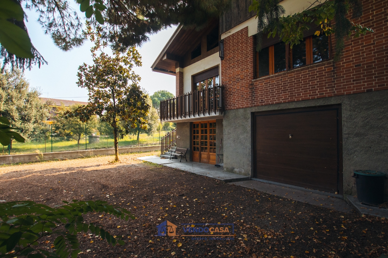 Casa indipendente in vendita a Canelli