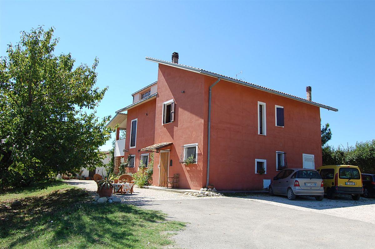 Casa indipendente in vendita a Notaresco
