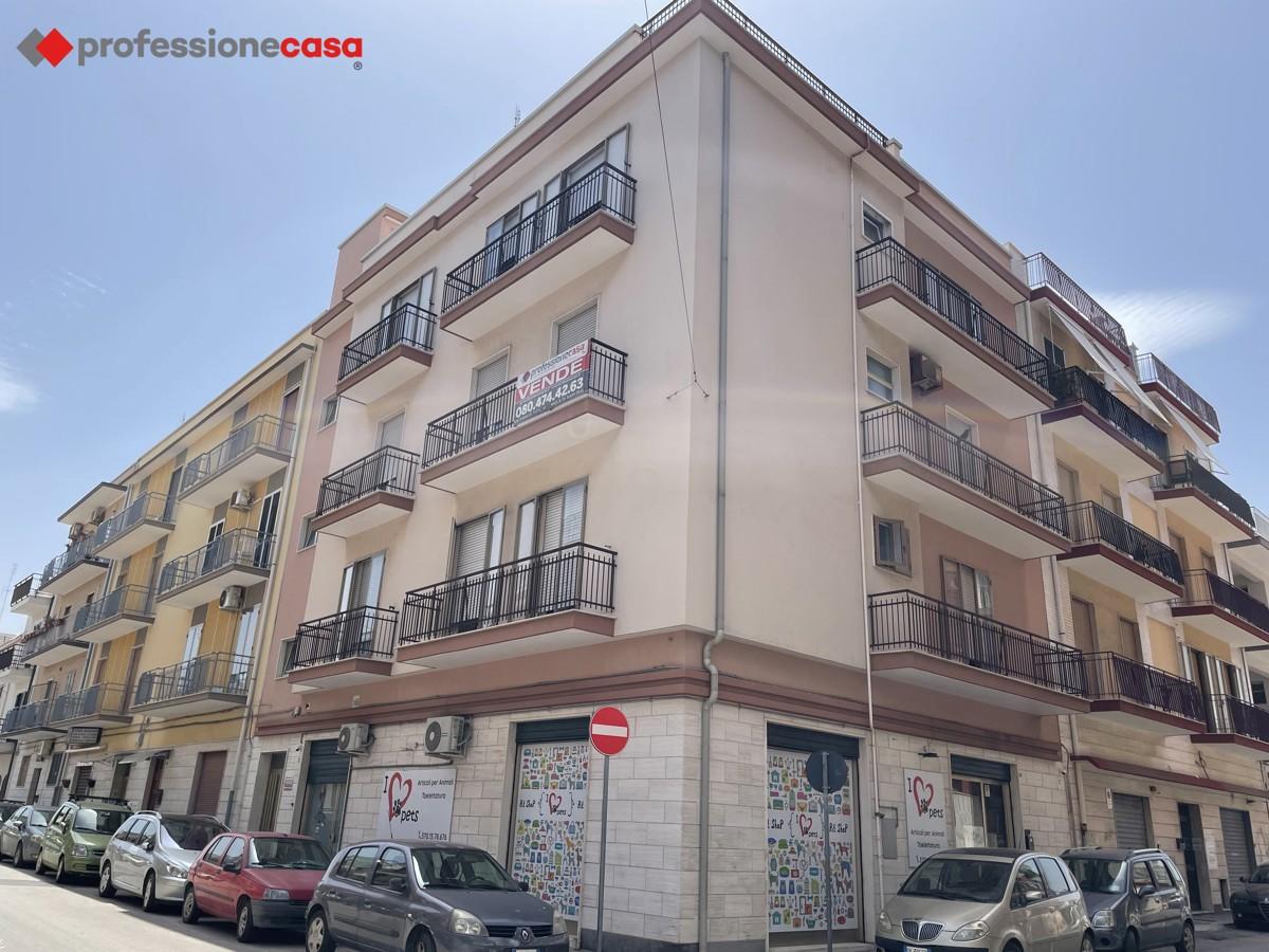 Appartamento in vendita a Mola Di Bari