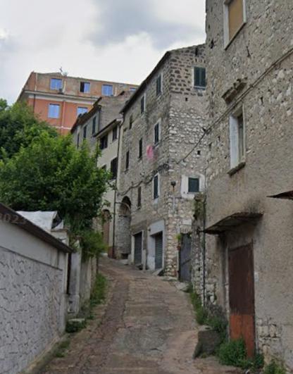 Casa indipendente in vendita a Santi Cosma E Damiano