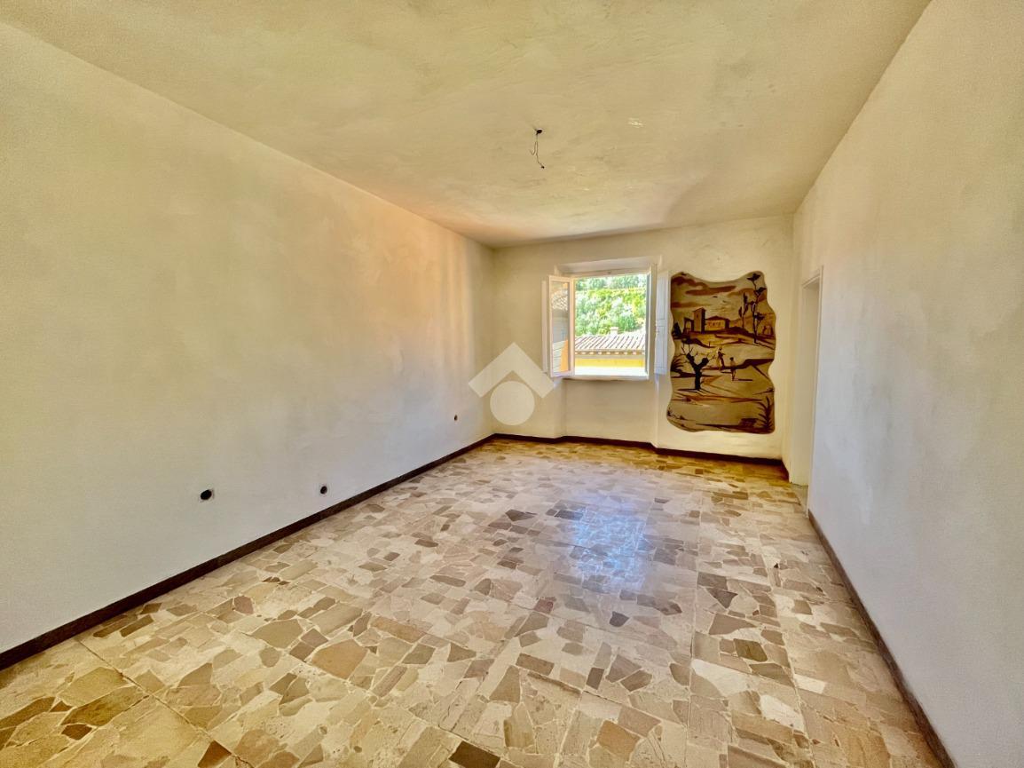 Appartamento in vendita a Pescia