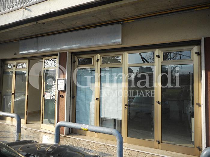 Negozio in affitto a Padova