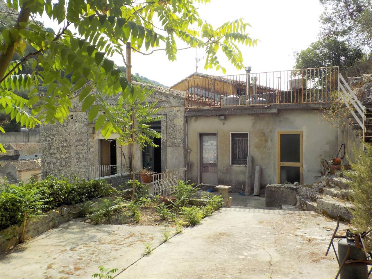 Casa indipendente in vendita a Modica