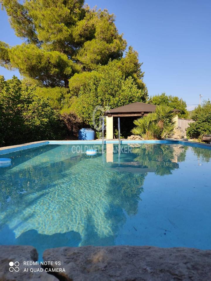 Villa in vendita a Monterosso Almo