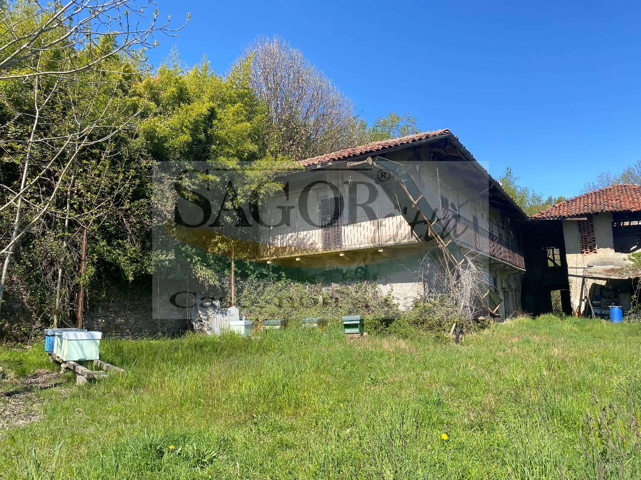 Rustico in vendita a San Pietro Val Lemina