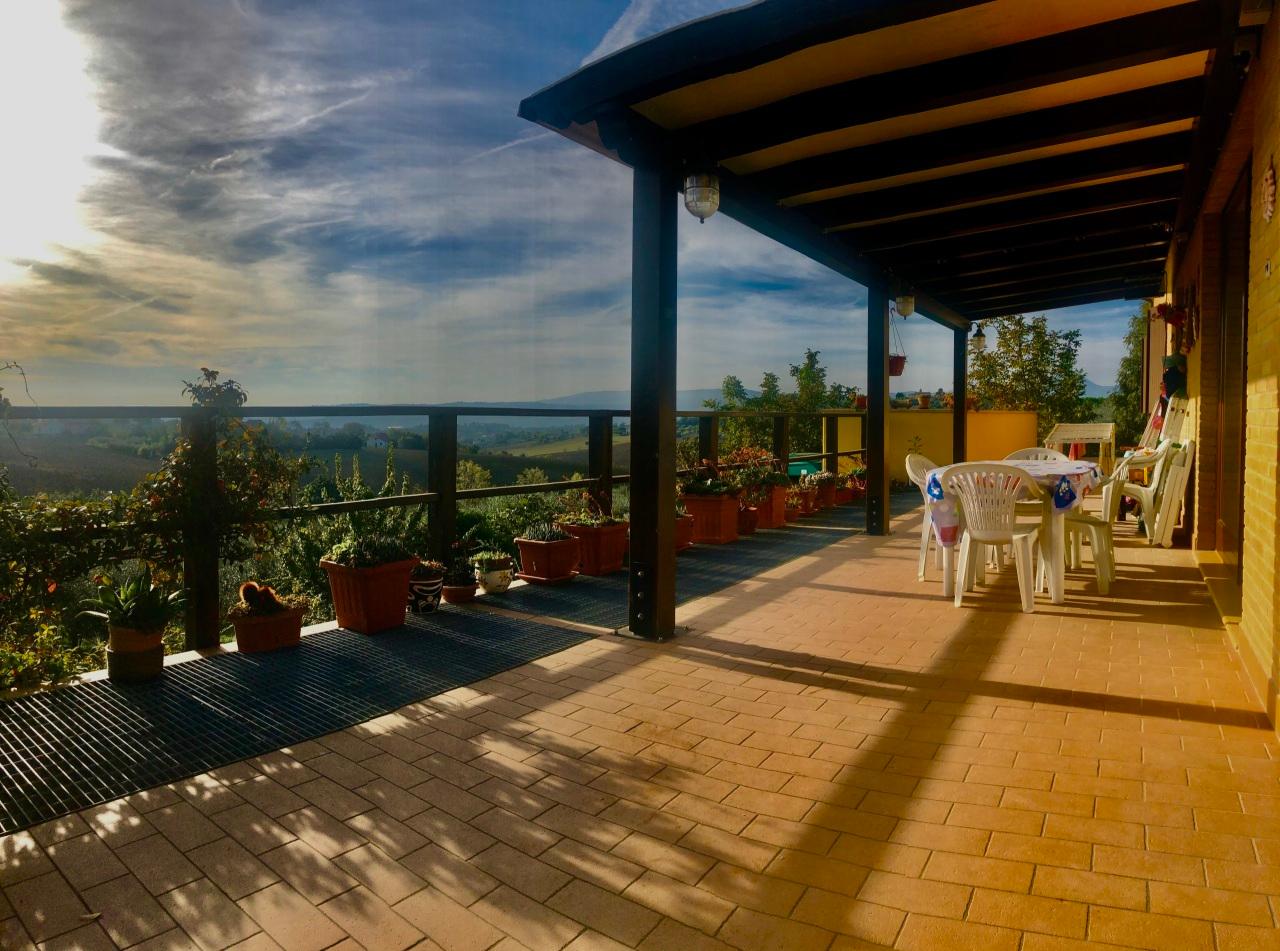 Casa indipendente in vendita a Jesi