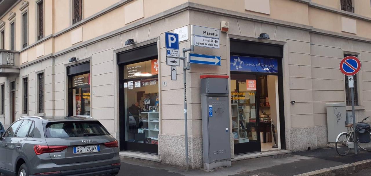 Esercizio commerciale in vendita a Busto Arsizio