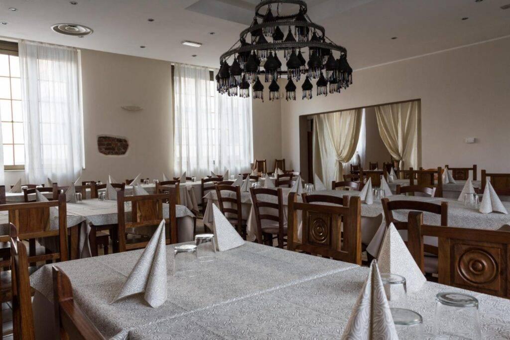 Ristorante in vendita a Legnano