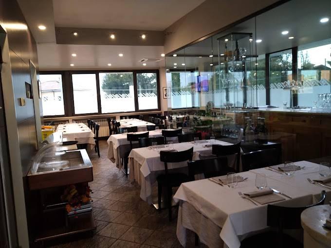 Ristorante in vendita a Legnano