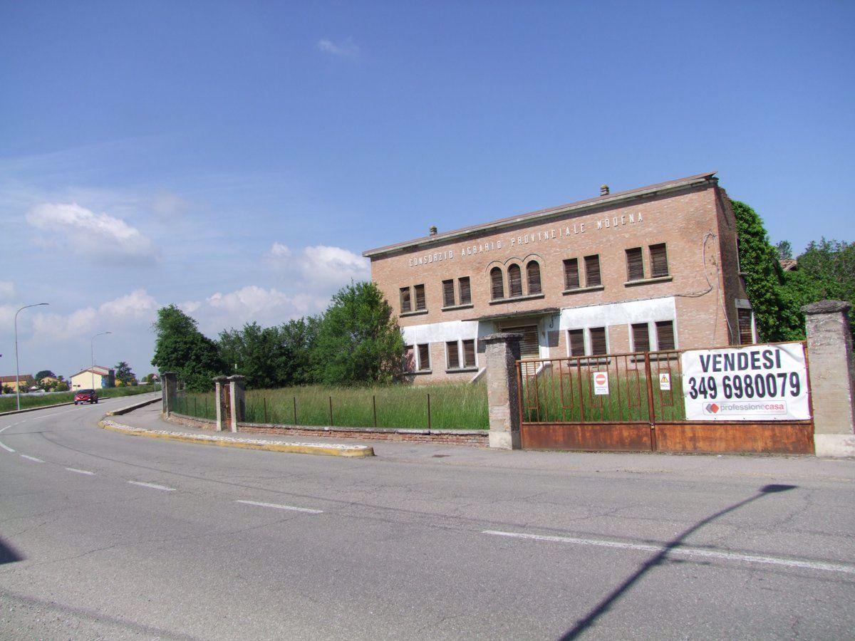 Terreno edificabile in vendita a Mirandola
