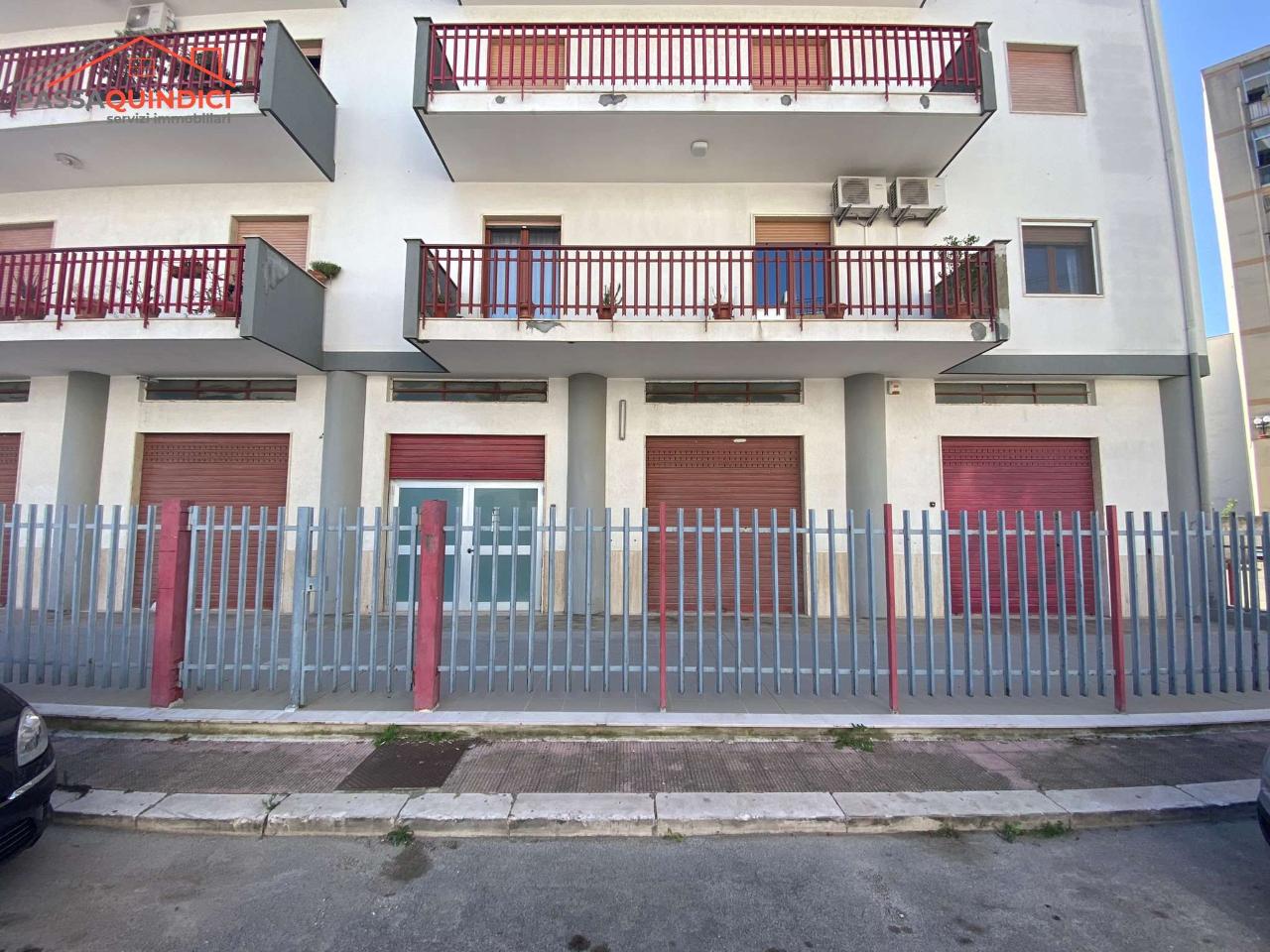 Ufficio in vendita a Triggiano