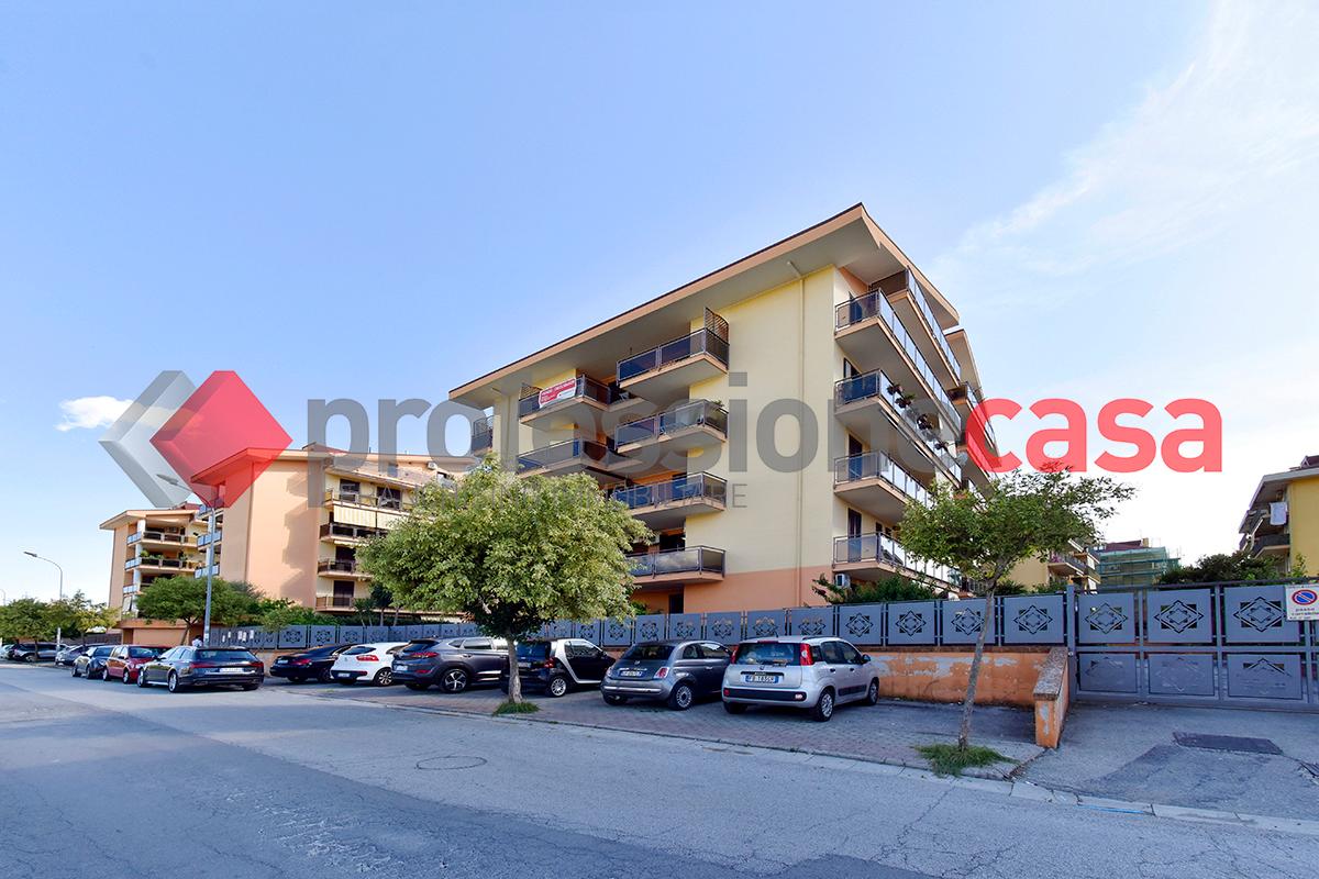 Trilocale in Via Patturelli 18, San Nicola la Strada