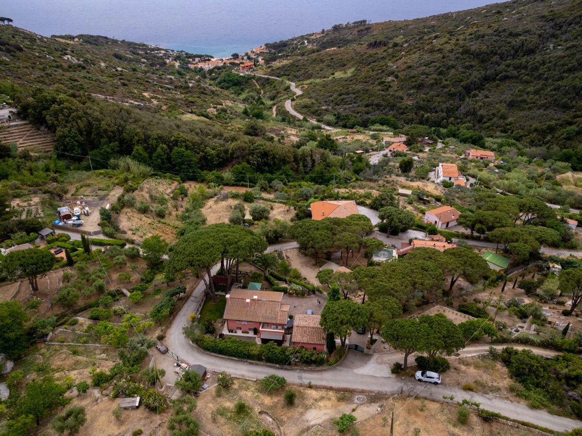 Villa in vendita a Campo Nell'Elba