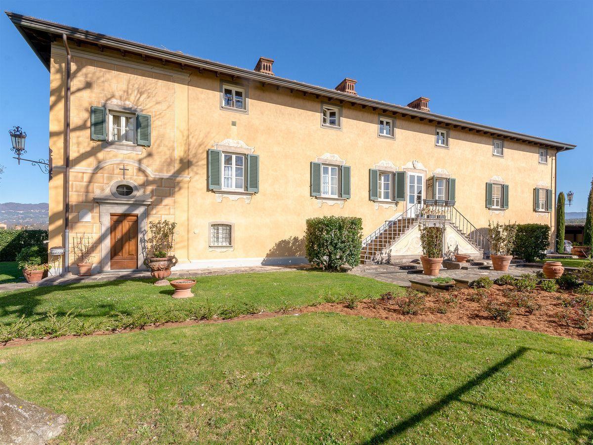 Villa in vendita a Lucca
