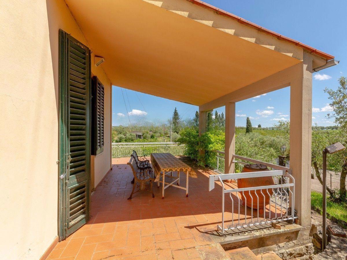 Palazzo in vendita a Lastra A Signa