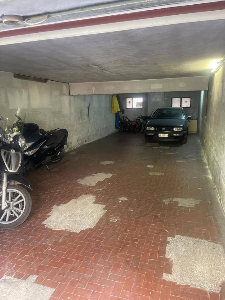 Box in vendita a Roma