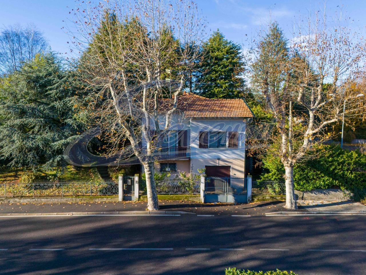 Villa in vendita a Como