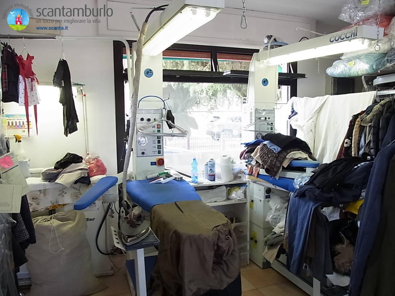 Esercizio commerciale in vendita a Treviso