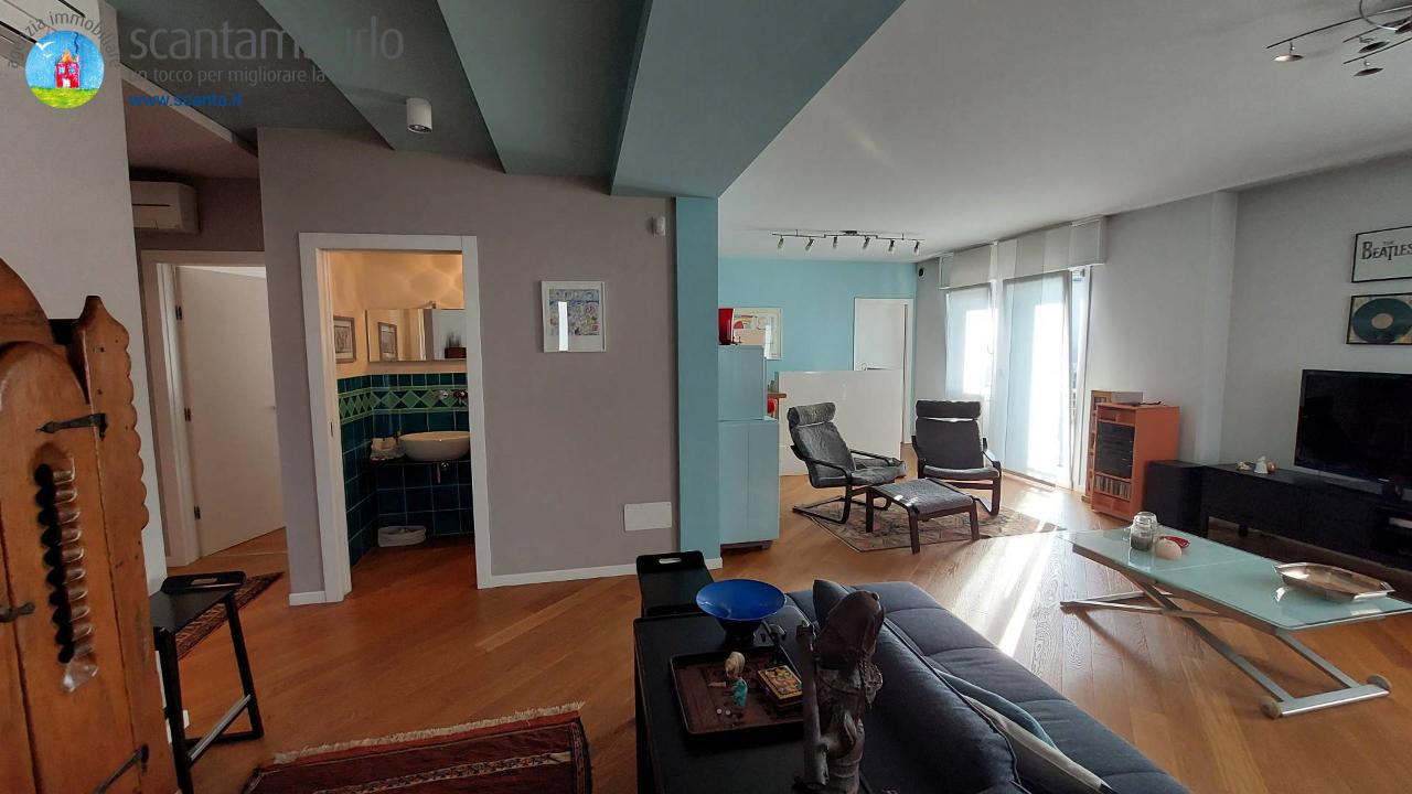 Casa indipendente in vendita a Paese