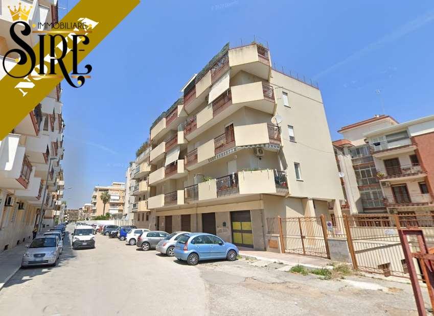 Magazzino in vendita a Trani