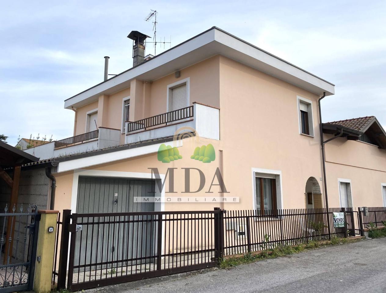 Casa indipendente in vendita a Nereto