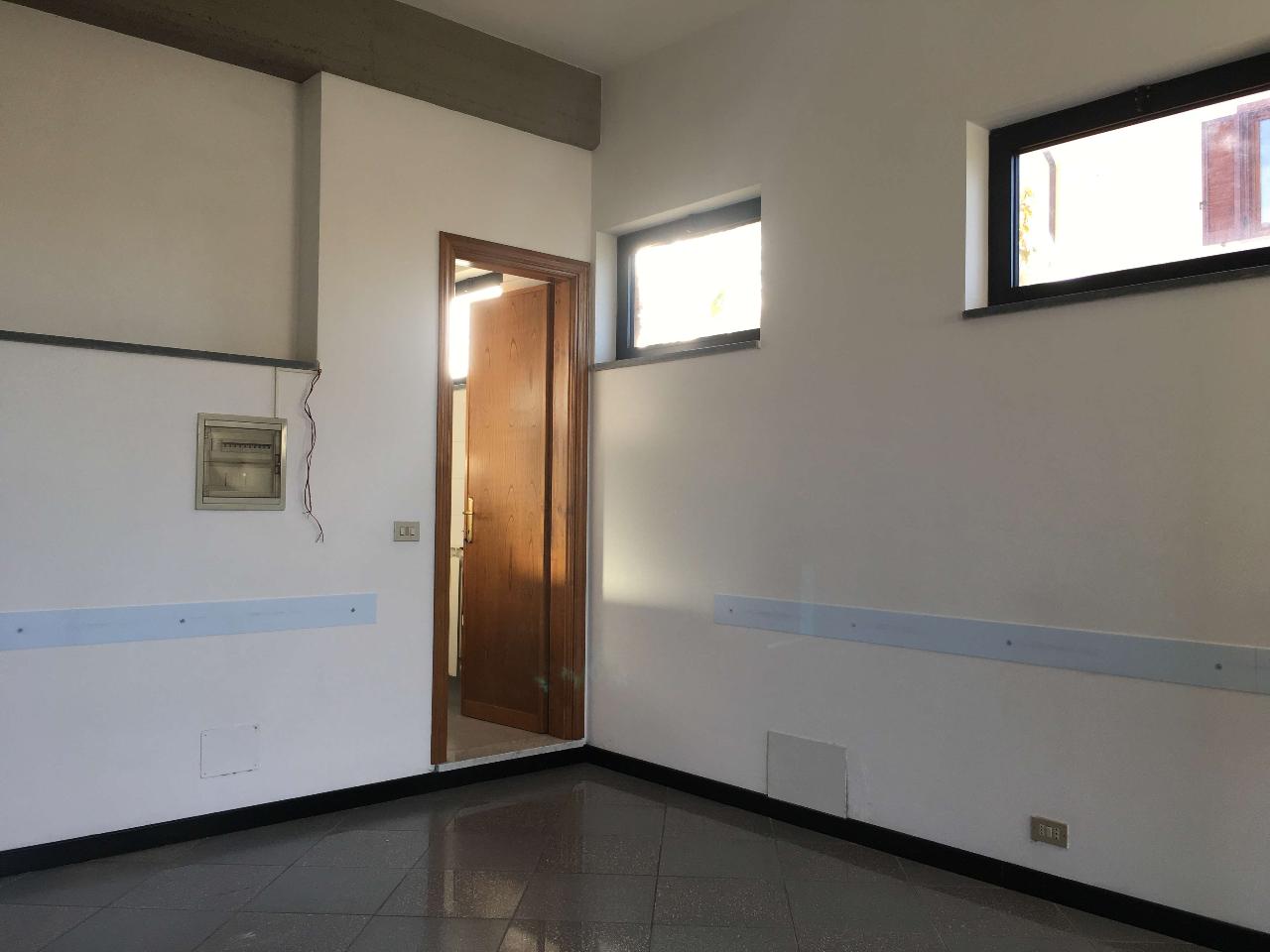 Ufficio in affitto a Capannori