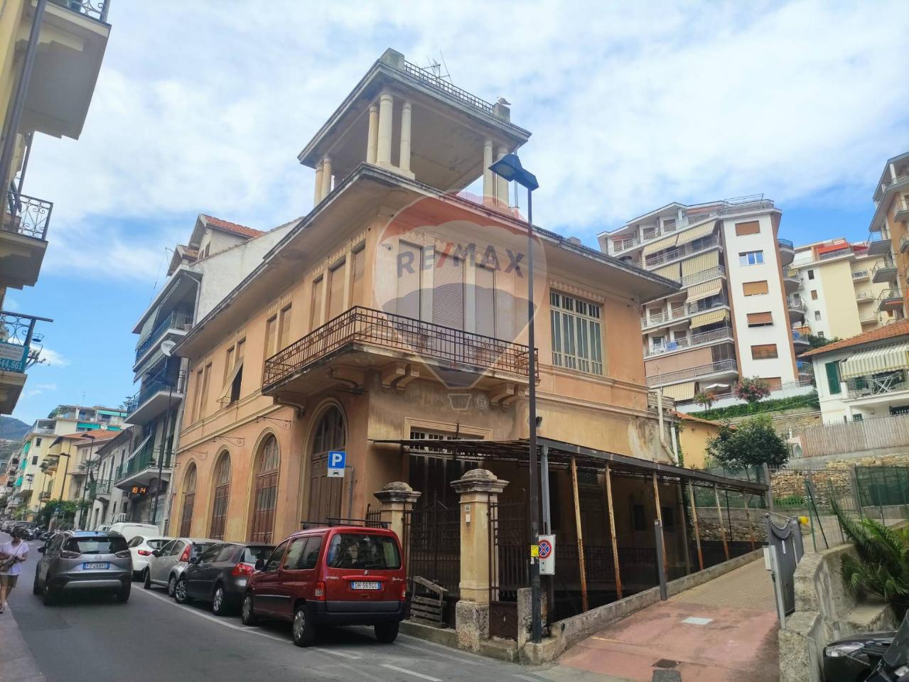 Casa indipendente in vendita a Sanremo