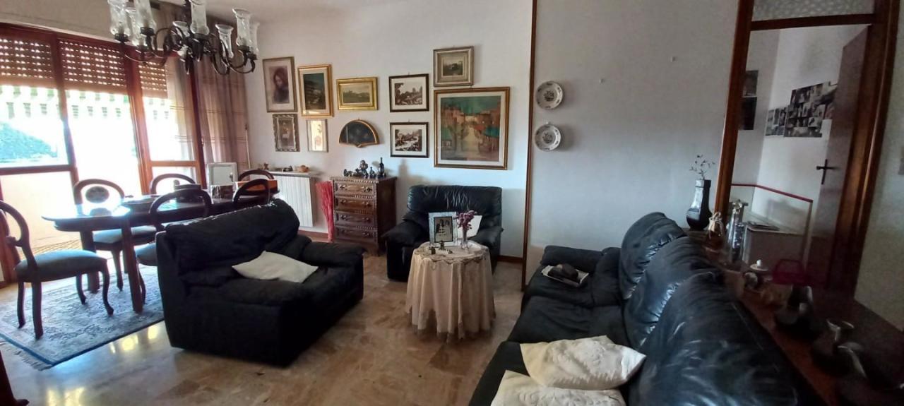 Appartamento in vendita a Carrara