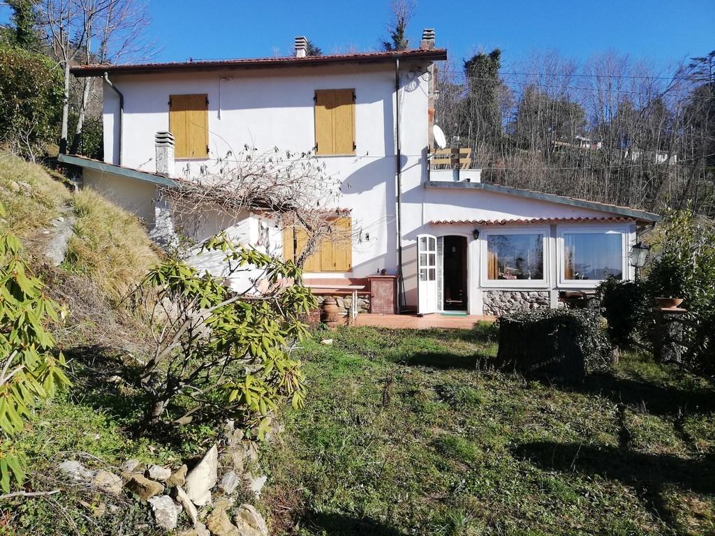 Villa in vendita a Fosdinovo