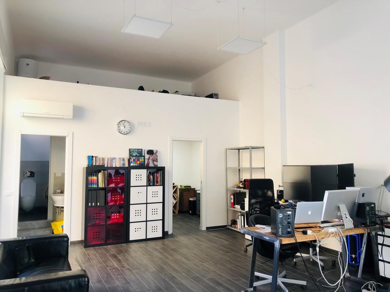 Ufficio in vendita a Carrara