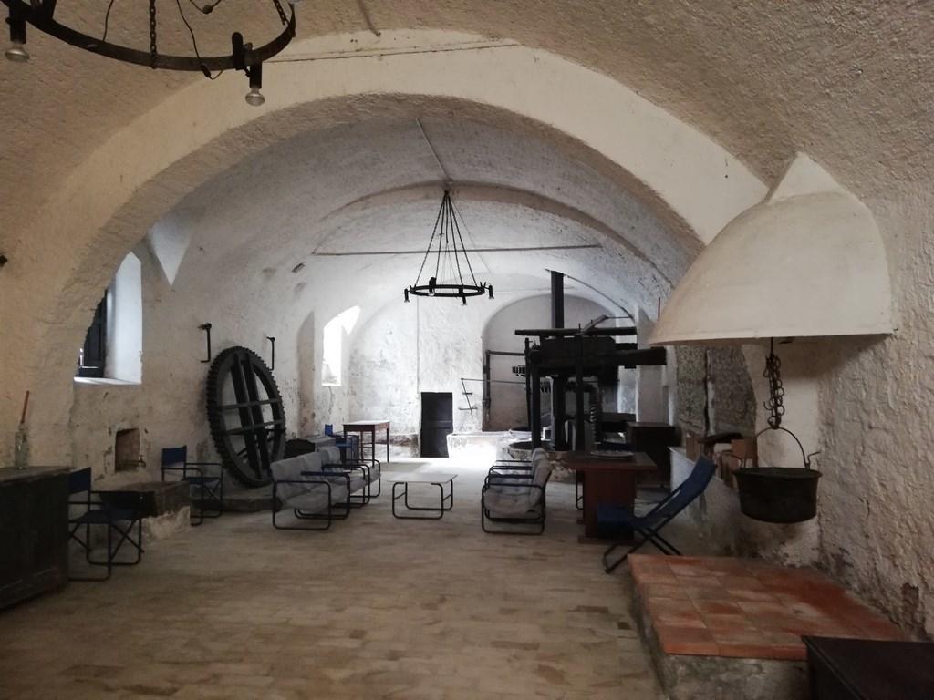 Rustico in vendita a Castelnuovo Magra